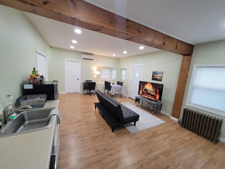 Relaxing Stay: Walk To Sbu & Hospital - Stony Brook