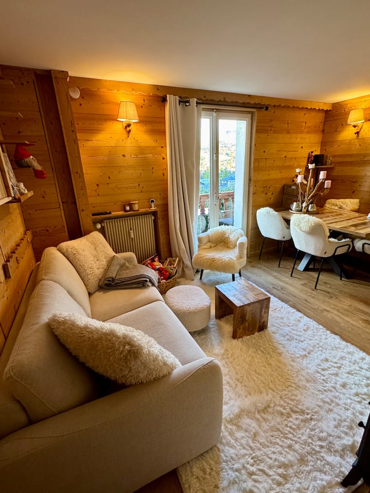 Très Bel Appartement Avec Parking Gratuit - メジェーヴ