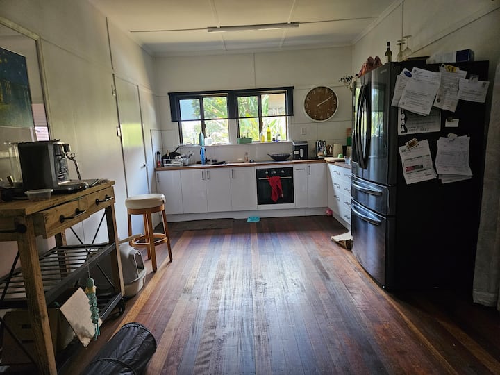 Charming Low Set Queenlander In Malanda - Atherton