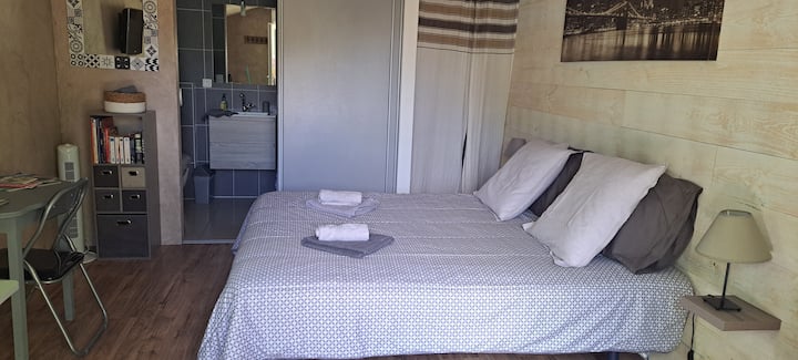 Chambre Avec Salle D'eau Et Terrasse Privée - Beauvoir-sur-Mer