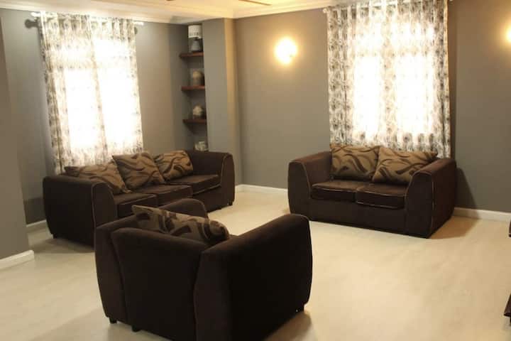 Cadinouche Dauphine 1 - Port Louis