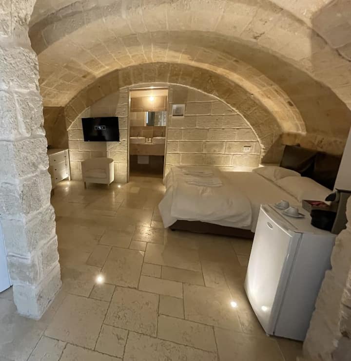 Camera A Piano Terra Con Bagno Senza Uso Jacuzzi - Monopoli