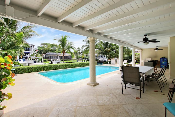Palm Beach Gardens Waterfront! - Palm Beach Gardens, FL