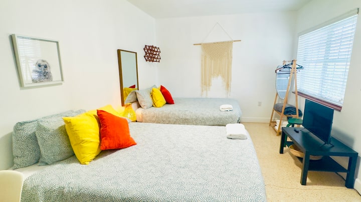 Beautiful Studio In A+ Location! Brickell Downt… 2 - Miami International Airport (MIA)