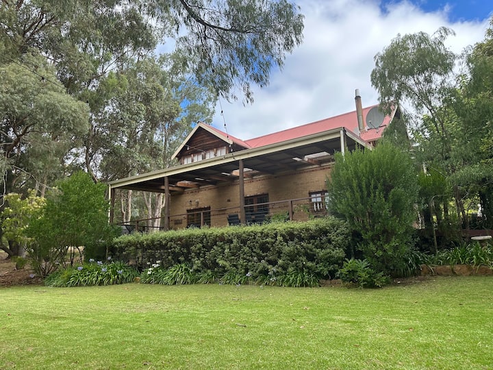 Bushy's Dream - Lakeside Cottage - Margaret River