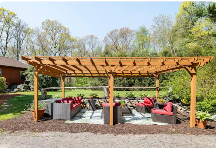 Getaway On Rockfarm, Uconn Quiet Retreat In Woods - Connecticut