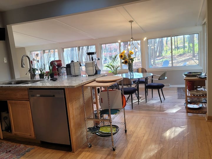 River House - 22 Minutes From Downtown - Grafton, WI