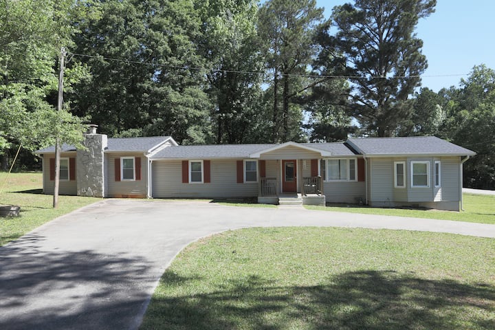 Cozy Casa - Newnan, GA