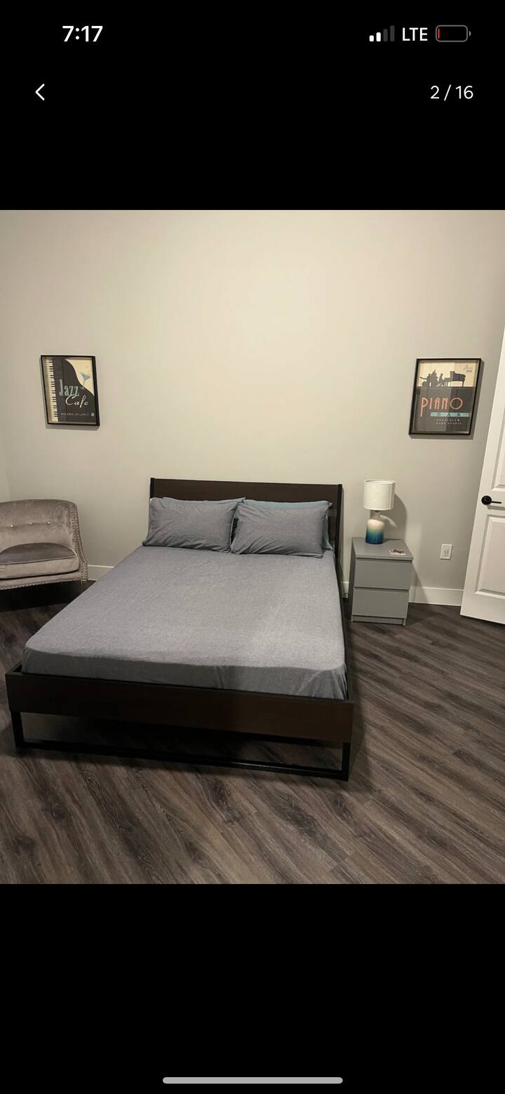 Magnificent And Cozy Legacy West Apartment - Plano, TX