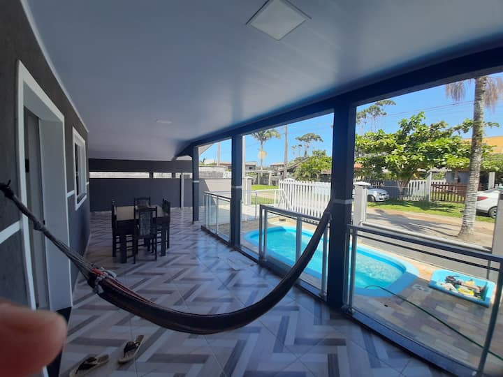 Exelente Casa Com Piscina, Wifi, Mesa De Sinuca. - Guaratuba