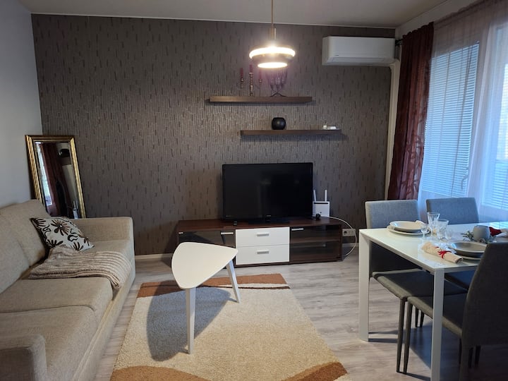 Viihtyisä Pikku Kaksio
Vain Aikuisille - Pieksämäki