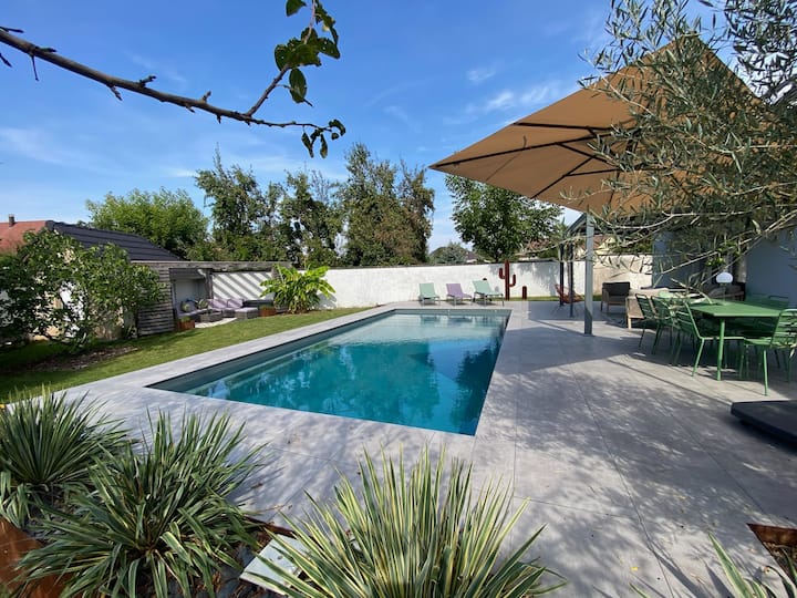 Villa 300m2 Avec Piscine - Mundolsheim
