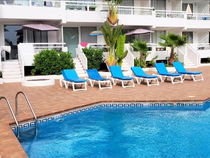 Beautiful 1 Bedroom Apt Right In Front Of Lg Pool - Costa Adeje