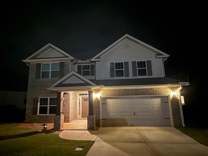 Two Stories House In Community Of Pennington Home - Huntsville, AL