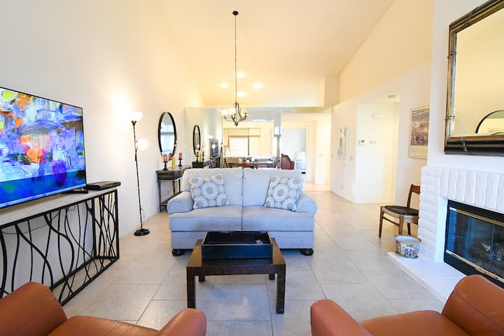 Peaceful 1 Bedroom Condo In Desert Falls Cc - Palm Desert, CA