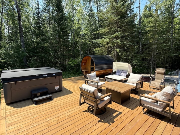 Wood Duck Retreat, Hot Tub & Sauna Year Round - 曼尼托巴