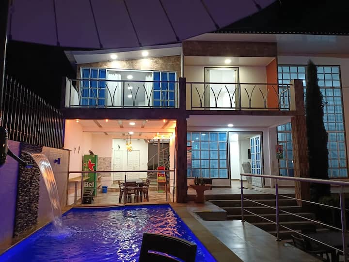 Incredible Vacation Home 5 Min Mesitas Del Colegio - La Mesa