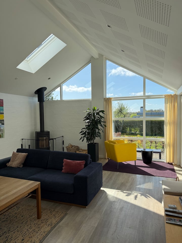 Roligt Beliggende Etplans Hus I Odense - Odense