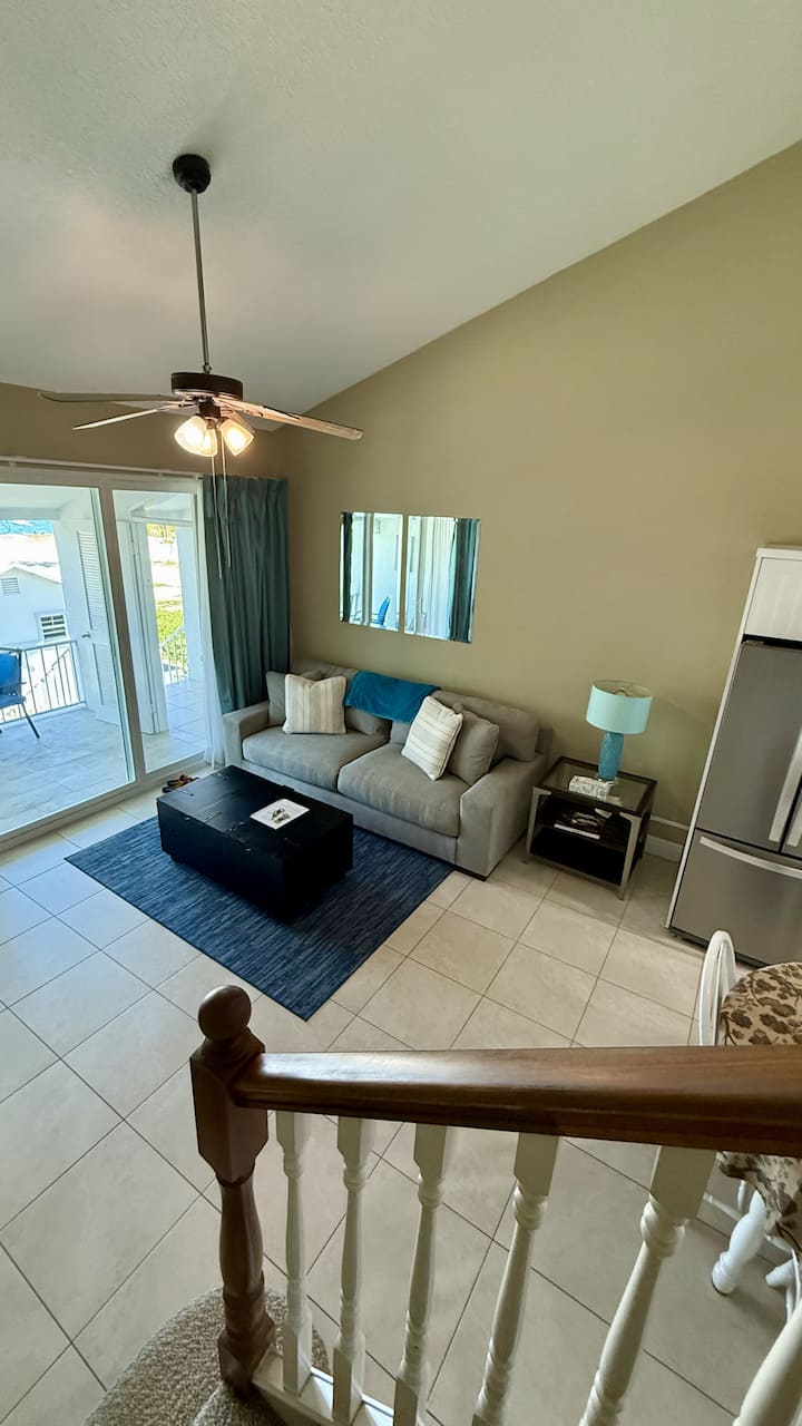 Frente A La Playa, Justo En Smb, Island Pine Villas - Cayman Islands