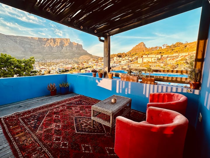 Bo-kaap Penthouse With Table Mountain & City Views - Camps Bay