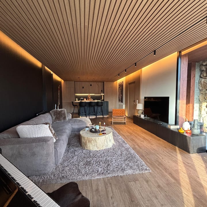 The Bond Chalet - Luxury 3 Bedrooms - Faraya Faqra - Lebanon