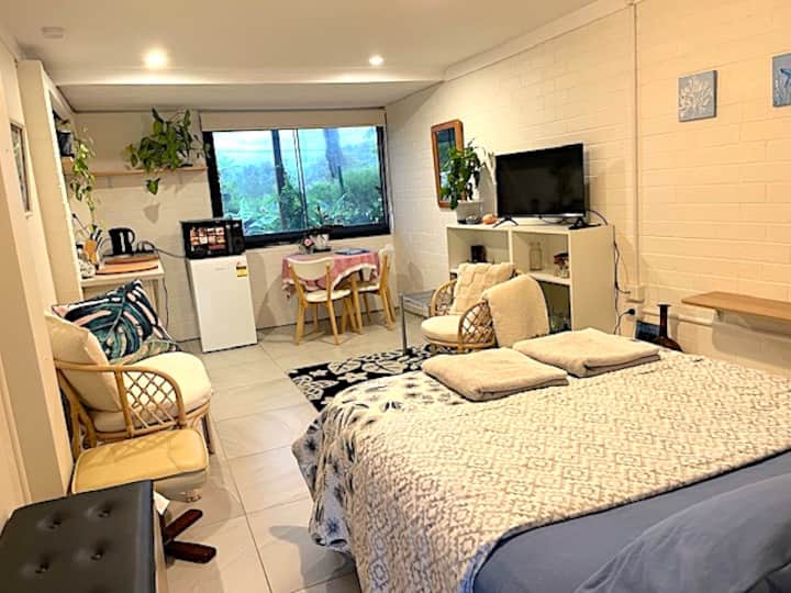 Quiet And Peaceful, Lots Of Bird Life. - Batemans Bay