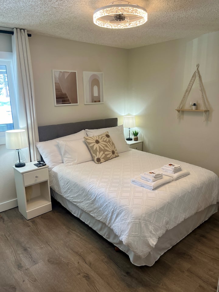Scenic Mountainside Guest Suite! - Kimberley