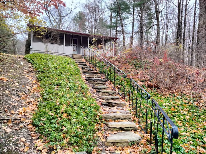 Rustic, Peaceful And Affordable Cabin - Taconic State Park, Copake Falls