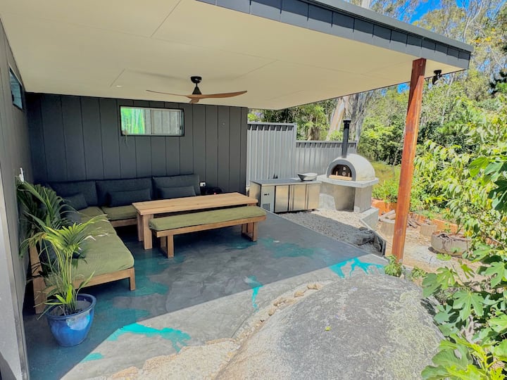 Coastal Garden Escape • Spa • Pizza Oven - Moruya