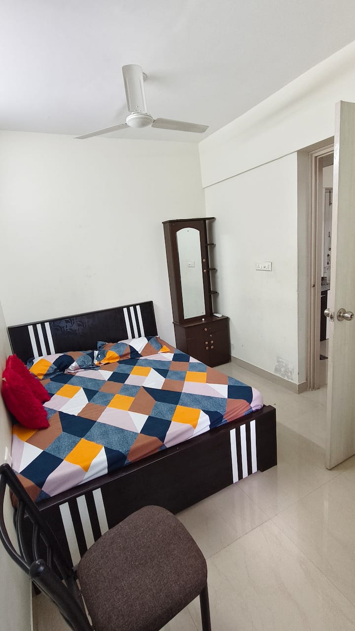 Homely 1 Bedroom Appartment - Ulhasnagar