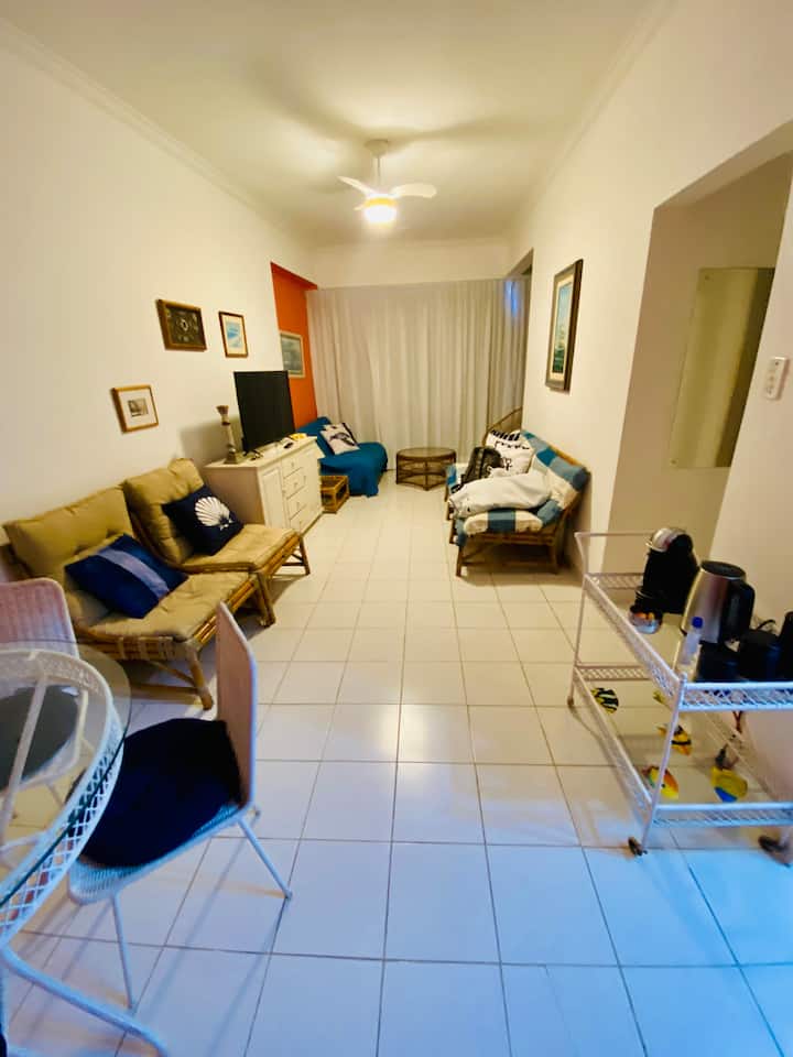 Lindo Apto. Em Pitangueiras A 2 Min. Da Praia. - Guarujá