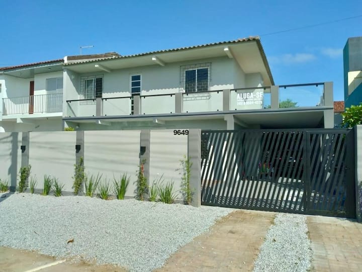 Sobrado Na Quadra Do Mar - Balneário Costa Azul - Matinhos