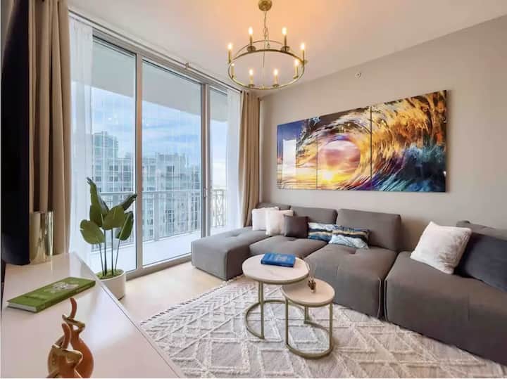 Breath Of Air - 2bd Penthouse - West Palm Beach, FL