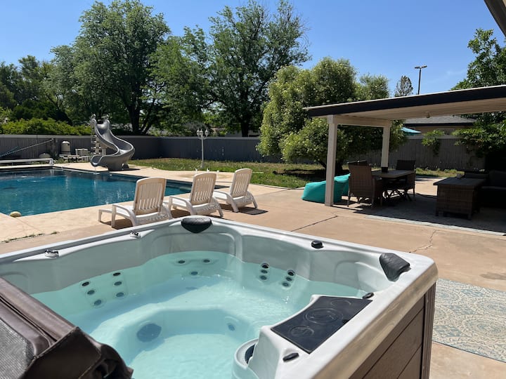 Anita’s Dream Home - Roswell, NM