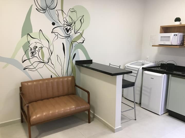 Studio Para Duas Pessoas * Sem Garagem - Balneario Camboriú