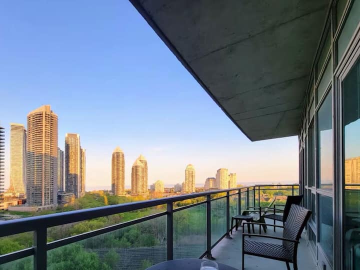 Stylish 2br Suite In Humber Bay! - Toronto
