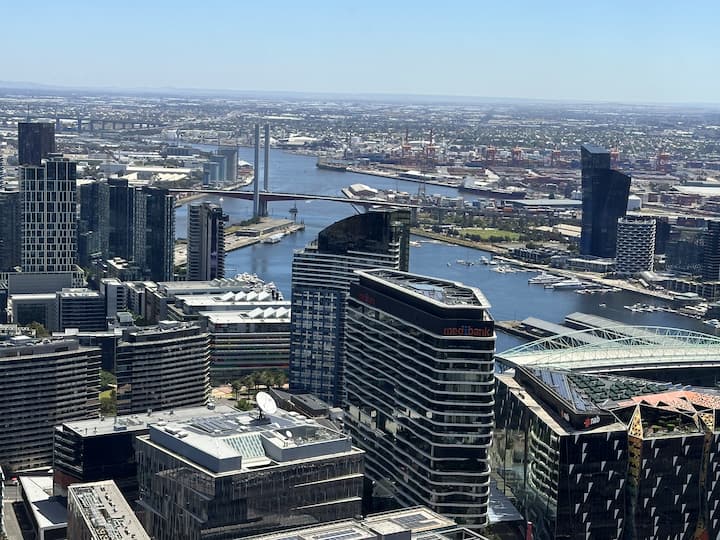 Level 57 Sky High Melbourne Cbd With Stunning View - Melbourne