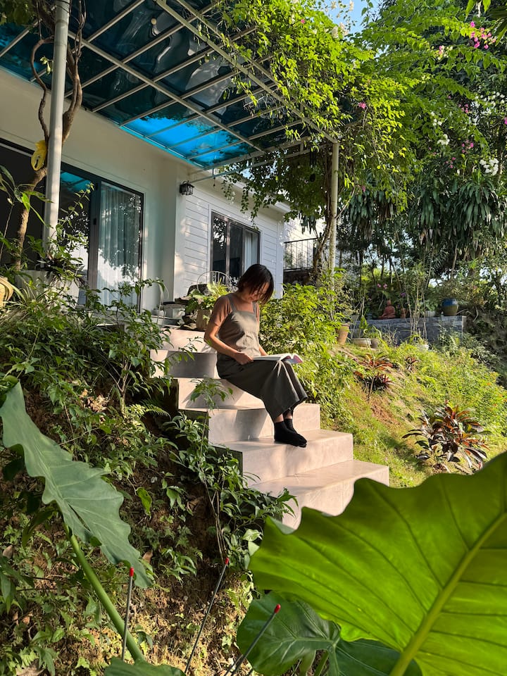 Peaceful 3 Bedroom Vacation Home With Public Pool - China