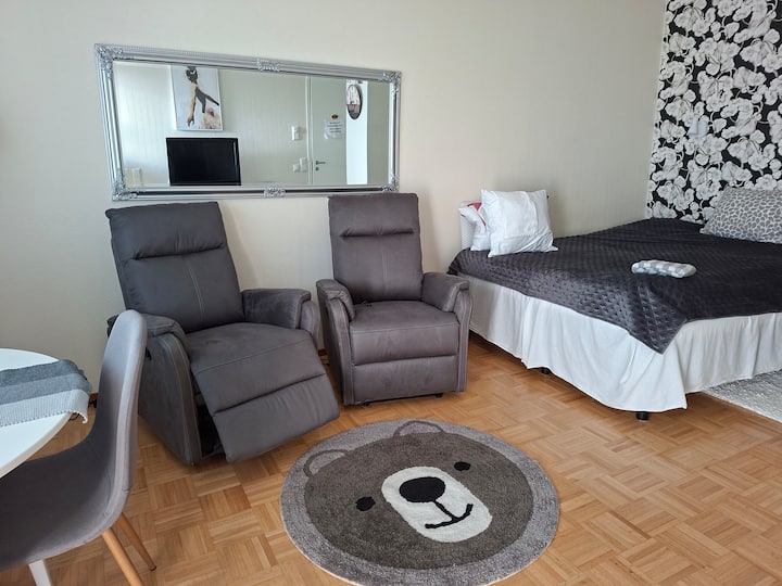 Saunallinen Yksiö
Vain Aikuisille - Pieksämäki