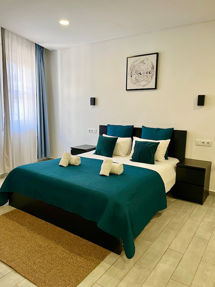 Aliados Spacious Studio Perfect 4 Couples #402 - Porto