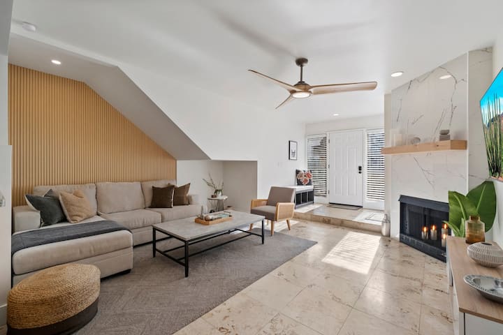 Remodeled Spacious Condo W/pool, Spa And Hiking! - 鳳凰城