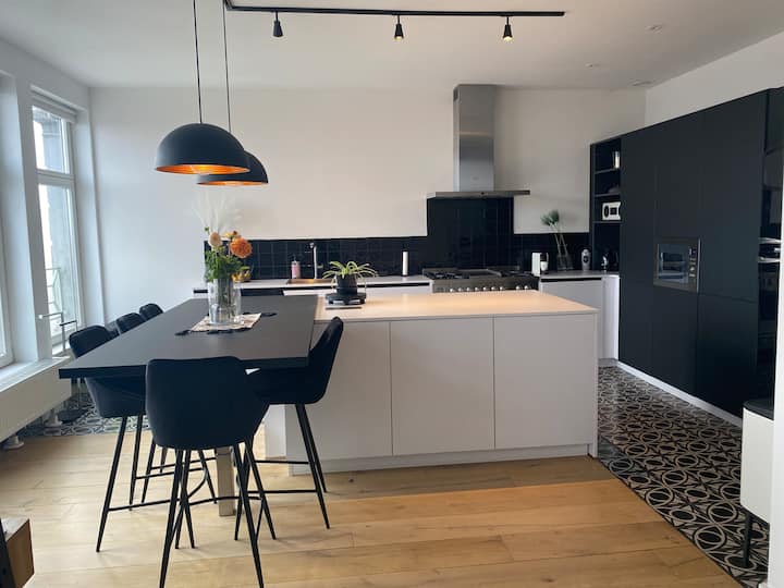 Duplex : 2 Chambres Avec Salle De Bain Privative - Tournai