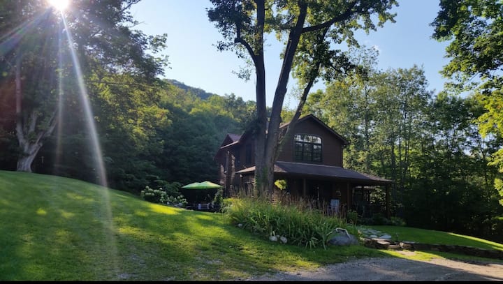 Hollow Point Farm In Millbrook - Macedonia Brook State Park, Kent