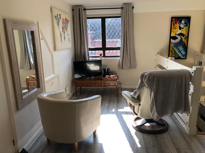 Private En-suite Double Bedroom - Tonbridge