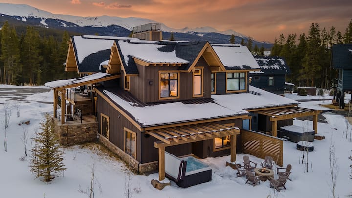 Hot Tub + Walk To Gondola - Chalet Halara - Breckenridge, CO