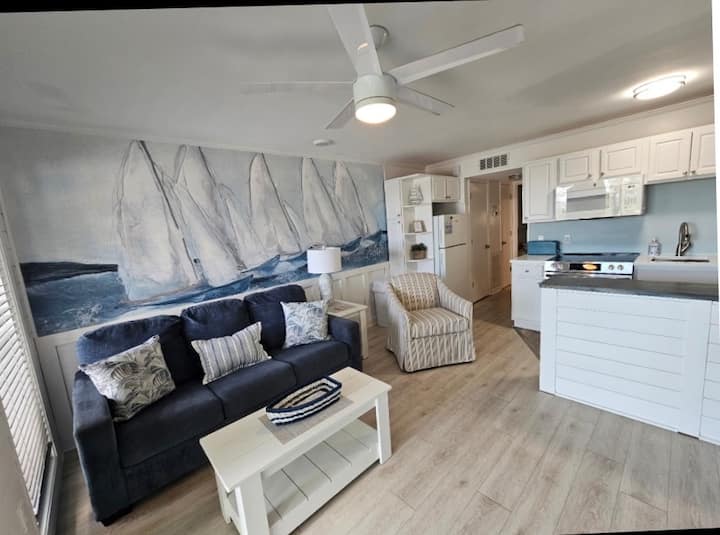 Oceanfront Condo! Pool & Fishing Pier!*unit 145* - Charleston, SC