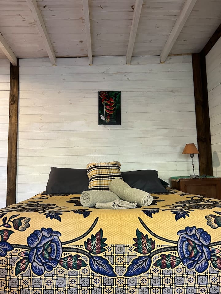 Los Bananos - Tiny Wood Cabin - Puerto Iguazú
