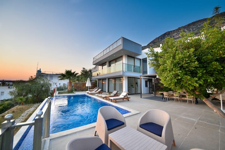 Rozenville - Kalkan