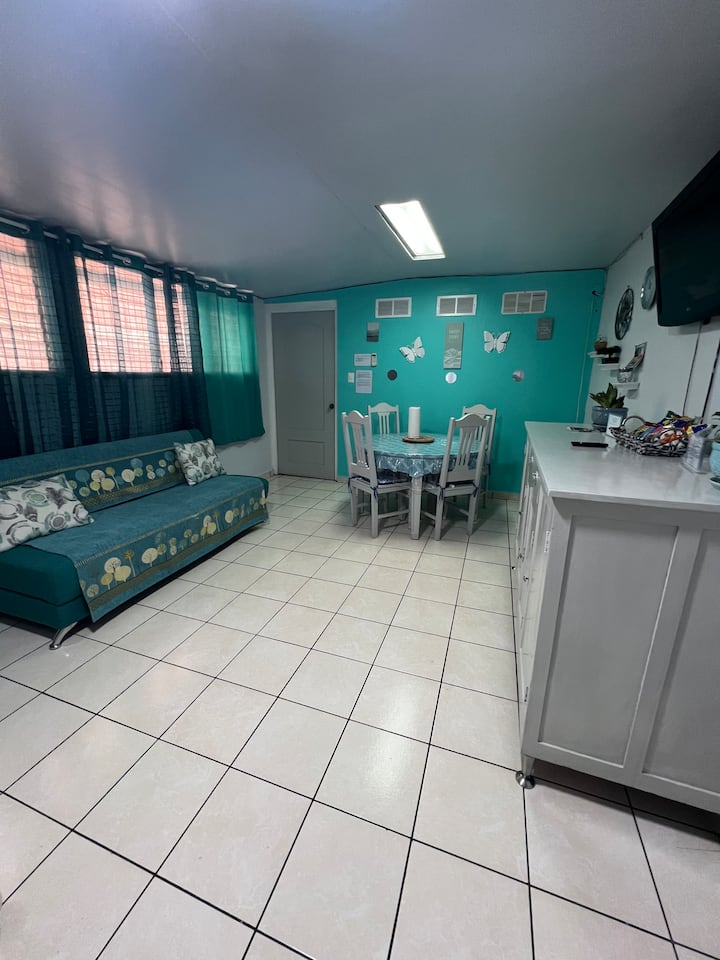 Private Apartment, A/c, Wifi200mb, Garage&centric - San Salvador (El Salvador)