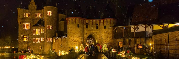 Magic Christmas Market Offer In Cochem - Cochem